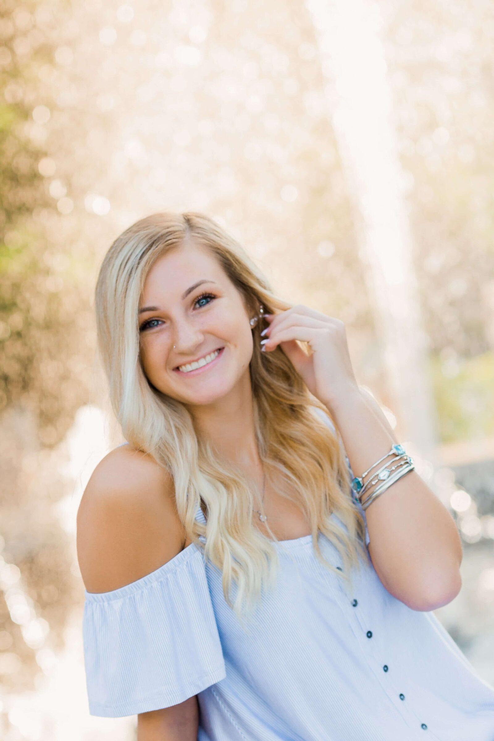 How to take senior pictures - Read more about it here